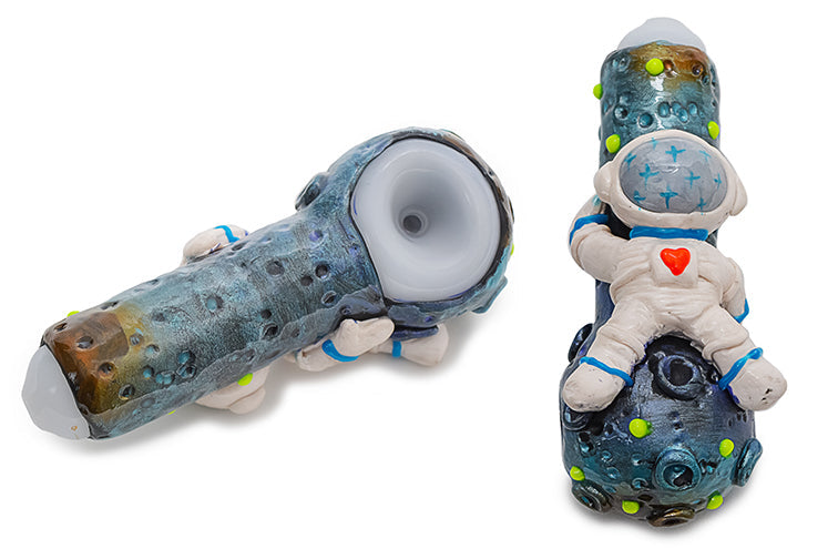 Clay Spaceman Handpipe - BuddyBrands